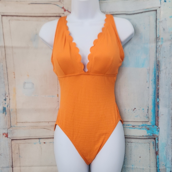 kate spade | Swim | Kate Spade New York Scallop Vneck One Piece ...